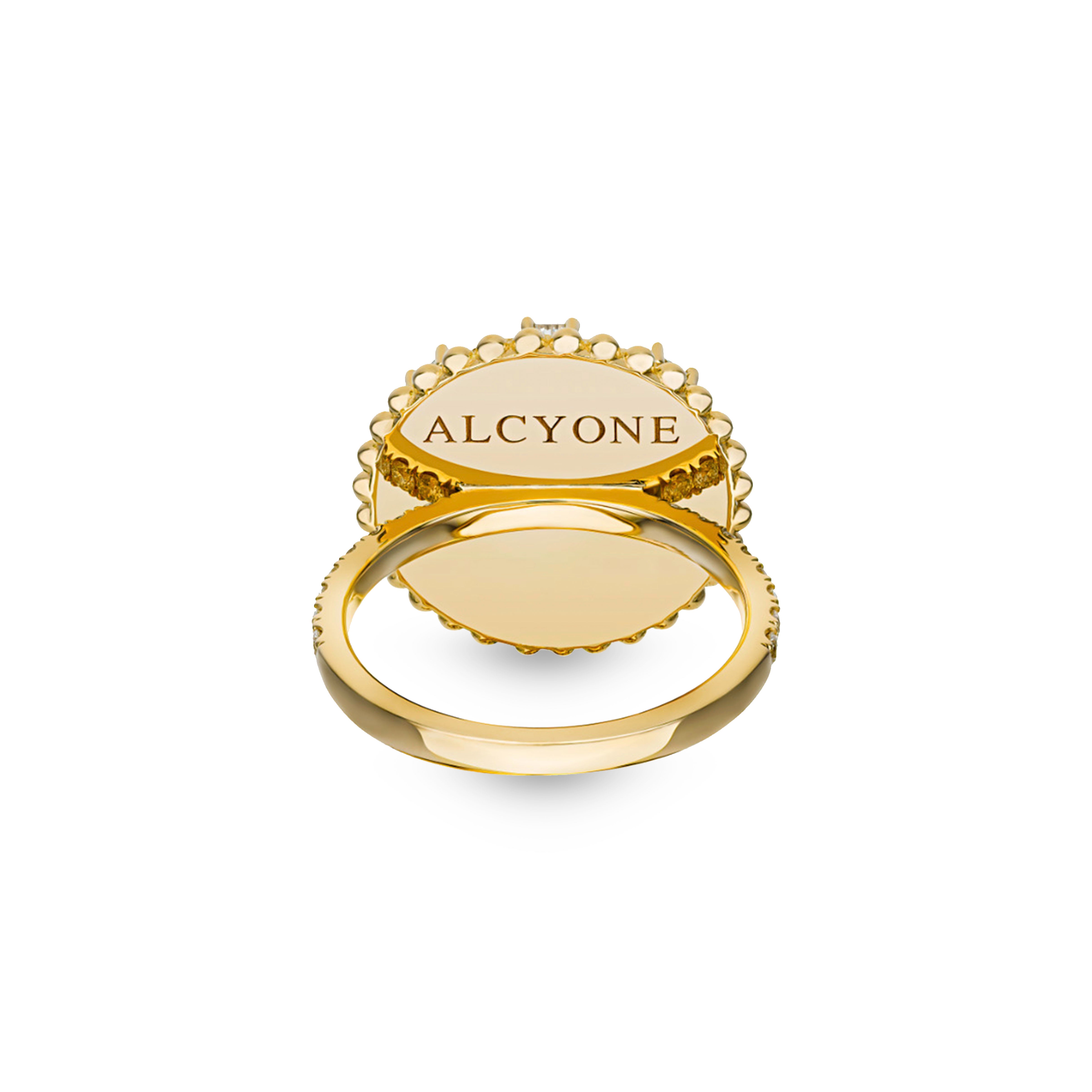 Alcyone Diamond Ring in 18K Yellow Gold with Guilloche engraving ...