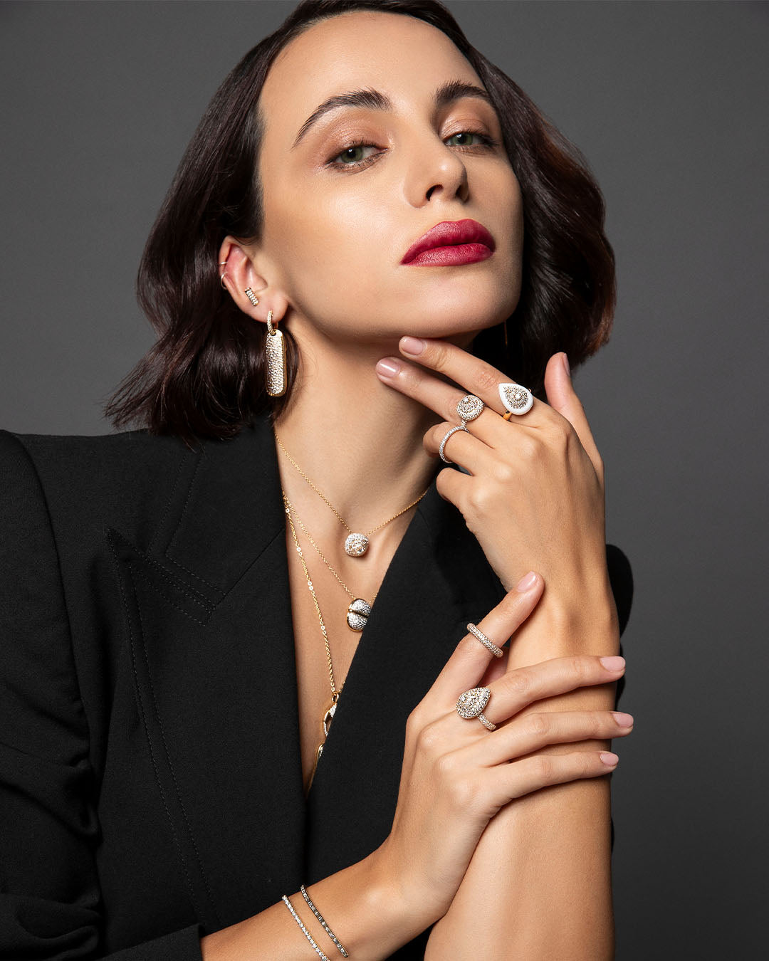 Daisy Pear-shape White Ceramic Ring with Diamonds – MARCELINE PARIS