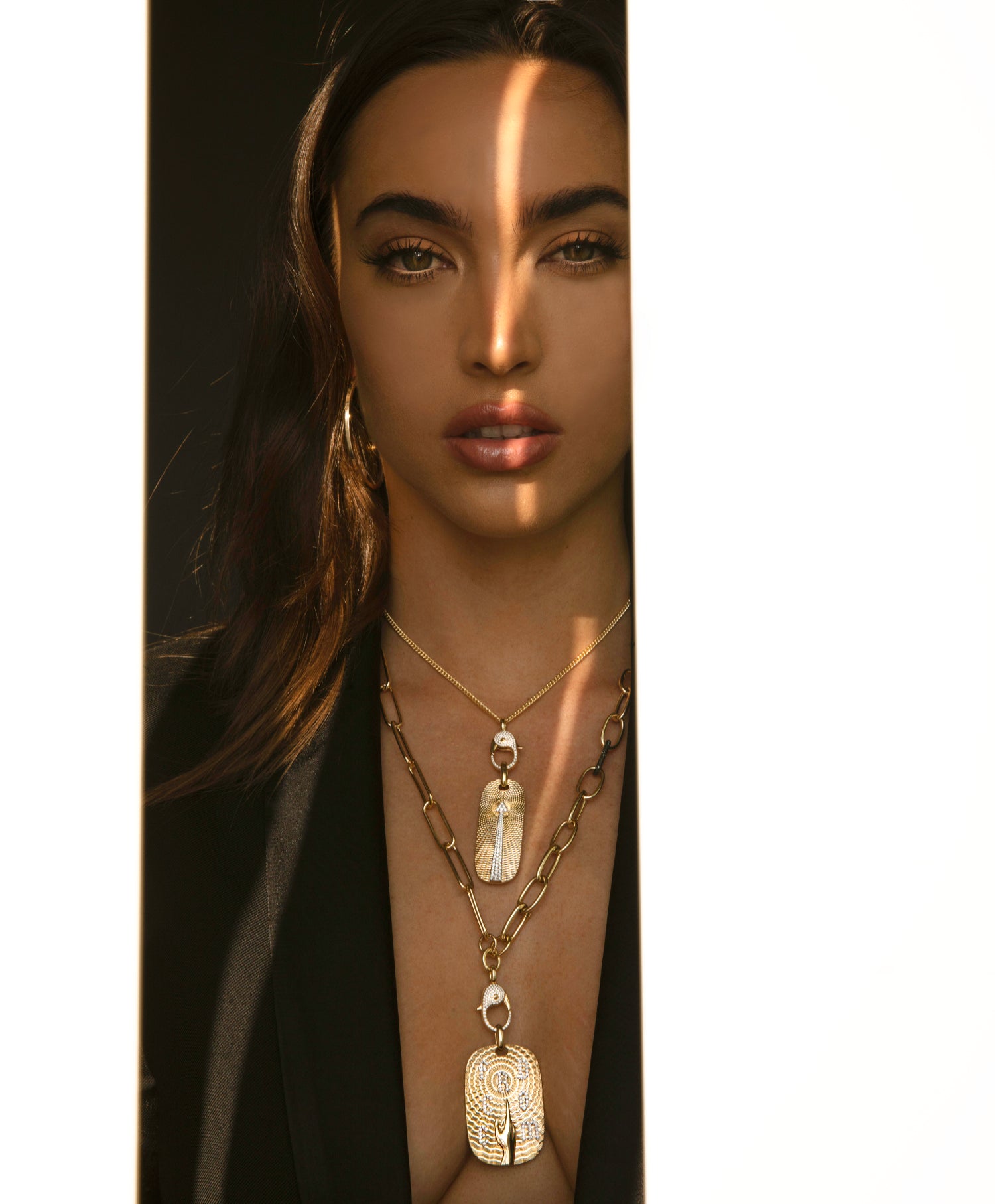 AWAKEN-ARROW 18K Gold & Guilloché texture with Diamond Clasp Necklace ...